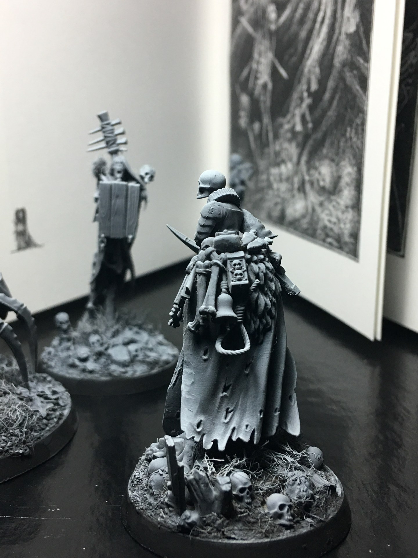 Monochrome Voodoo – IRON SLEET
