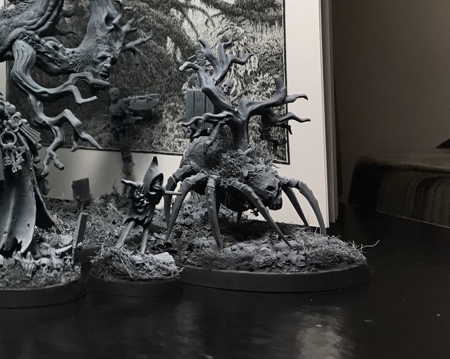 Monochrome Voodoo – IRON SLEET